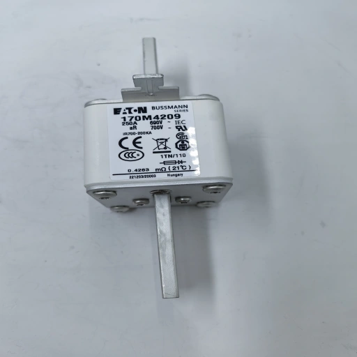 HRC Fuse Square Body Industrial Fuses 170M4209 700V 250A 200kA 1TN/110 ...
